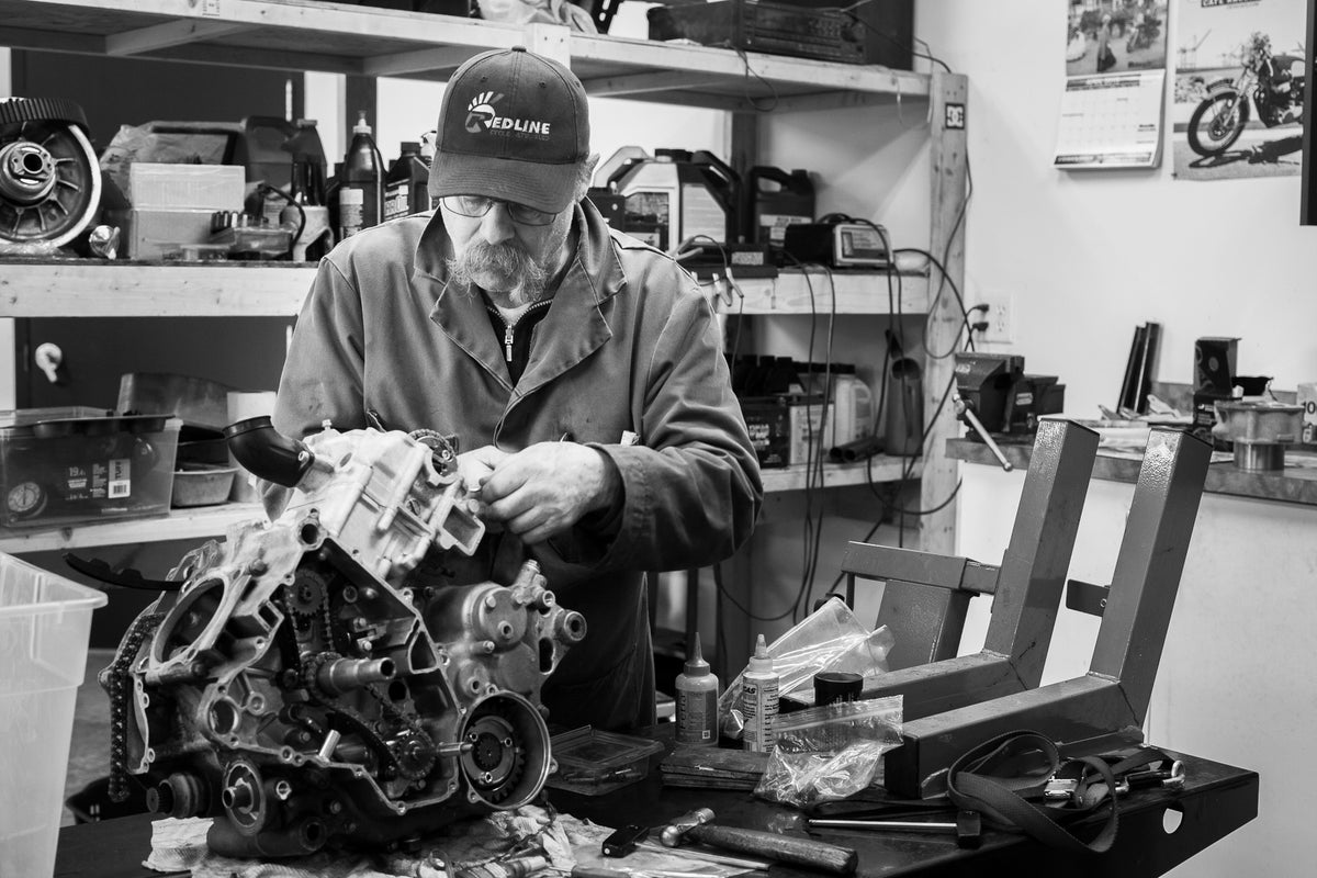 Beta Riding Gear & Merchandise – Redline Cycle